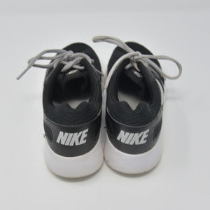 Nike | Shoes | Nike Kaishi Run Sz 7 Black Athletic Running Shoes | Poshmark